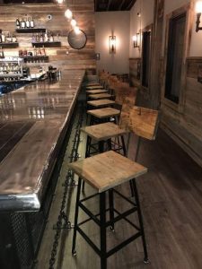 Una decoracion de bares rusticos y 3 negocios mas