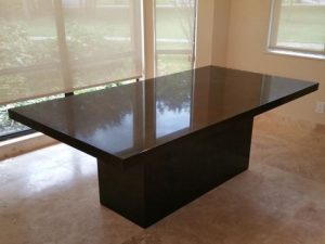 4 diseños en mesas de granito para cocina moderna
