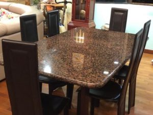 4 diseños en mesas de granito para cocina moderna